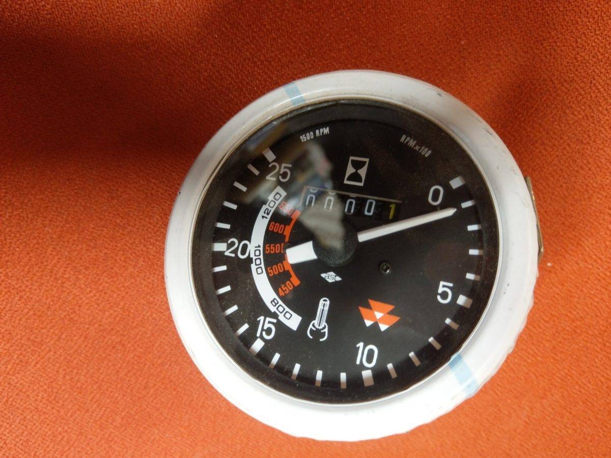 ΣΤΡΟΦΟΜΕΤΡΟ ΩΡΟΜΕΤΡΟ M.FERGUSON 194- LANDINI-5500-6500 3308251M91 MADE ...